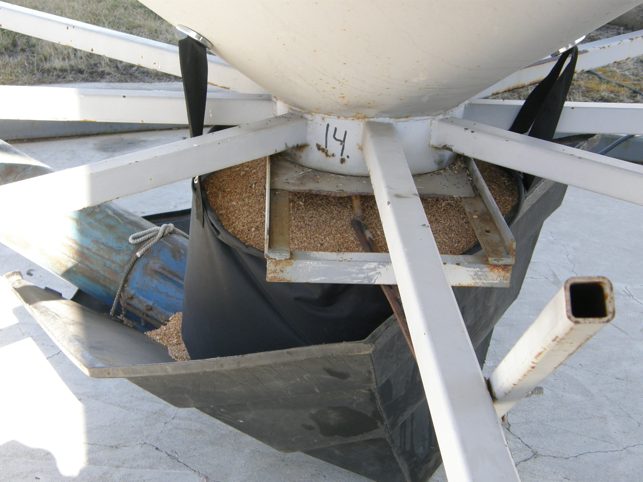 Hopper Dropper | Brownlees Ag Tech